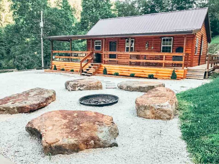 15 Gorgeous Red River Gorge Cabins (with Hot Tubs!) - Let's Go Louisville